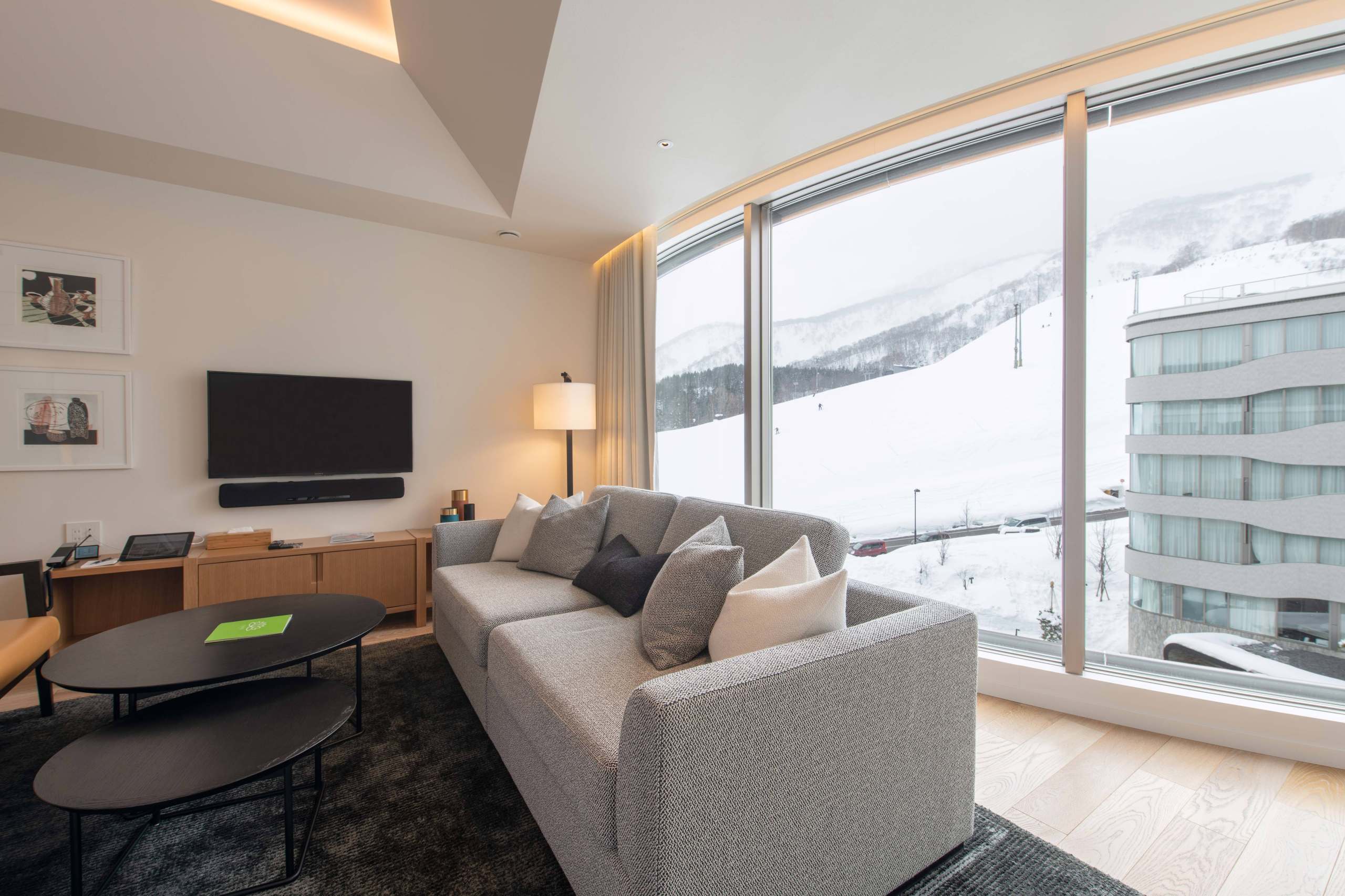 Premium ski-in ski-out condo hotel in Niseko-Hirafu | Skye Niseko